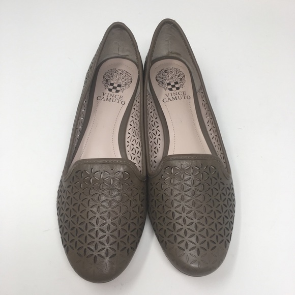 Vince Camuto | Shoes | Vince Camuto Vp Lancer Perforated Cut Out Flats ...